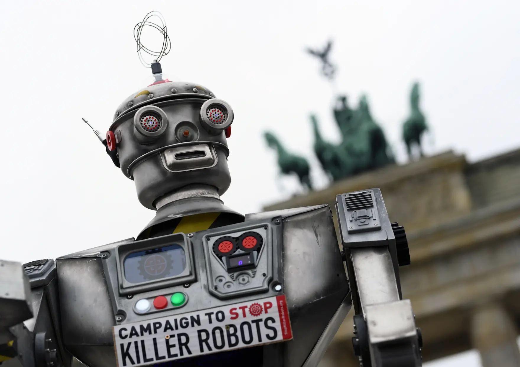 United Nations, Red Cross call for bans on "killer robots" - Distinct Post